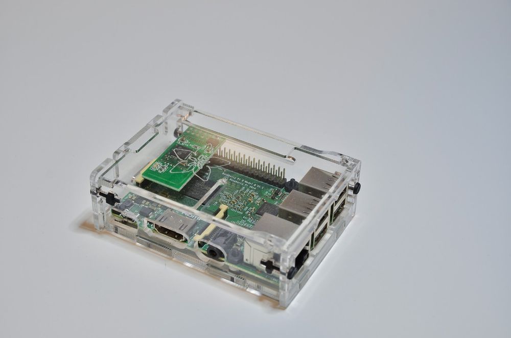 Raspberry Pi 2 Model B V1.1 – inkl. Z-Wave Karte – ab 1.- (Gebraucht ...