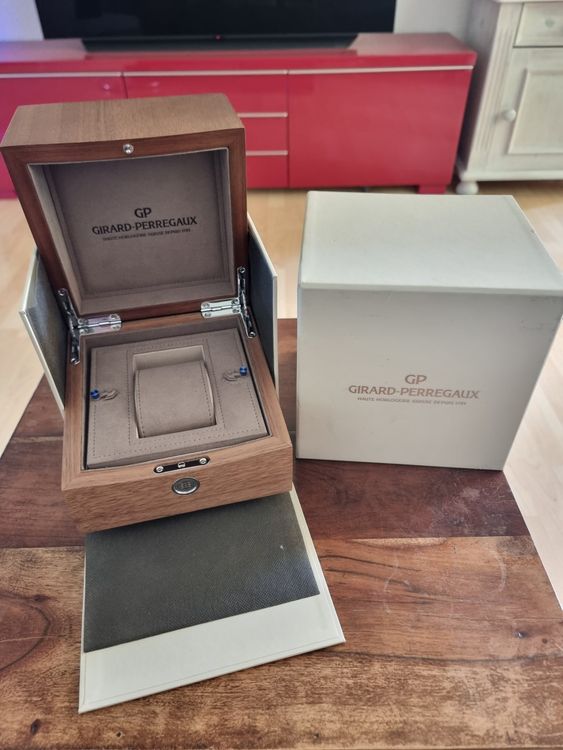 GIRARD-PERREGAUX Holz Uhrenbox | Kaufen auf Ricardo