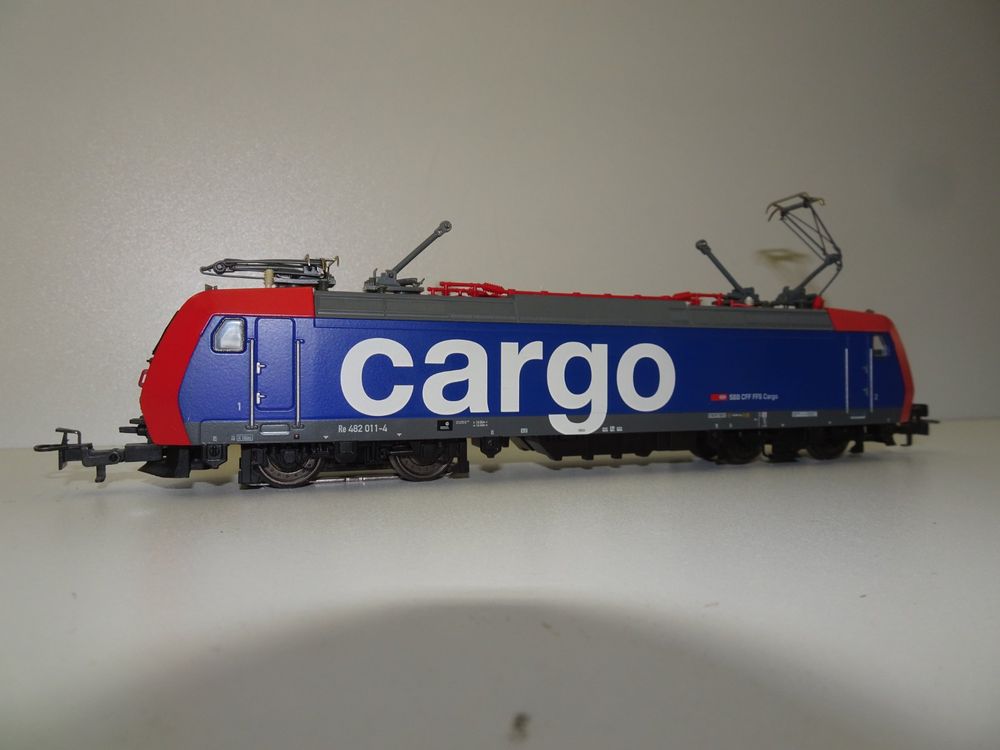 Märklin Lokomotive SBB Cargo Re 482 011-4 HO (Gebraucht) in Emmenbrücke für CHF 52.9 – mit ...