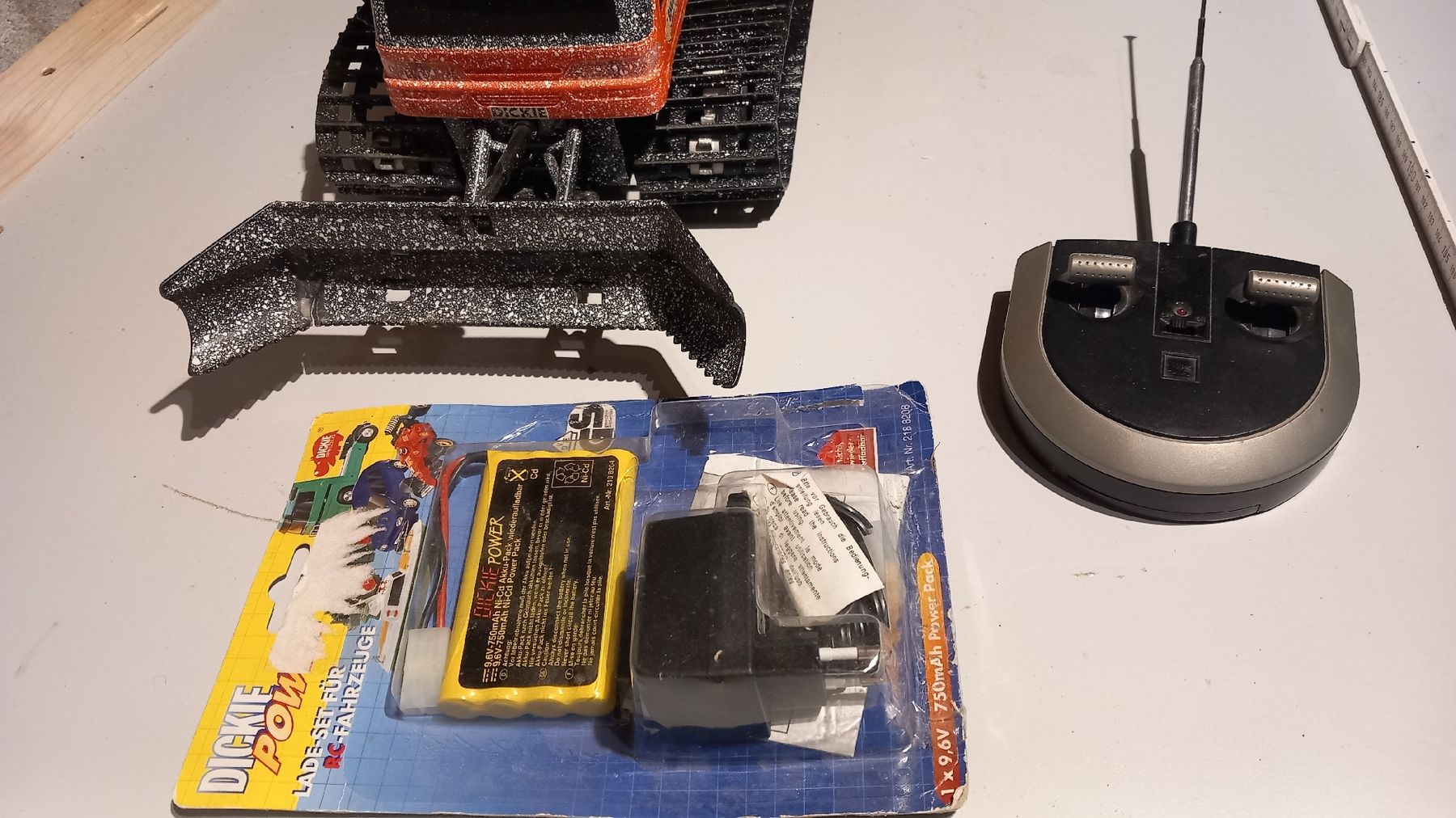 RC Pistenbully Pistenraupe von Dickie Toys (Gebraucht) in Rietheim für ...