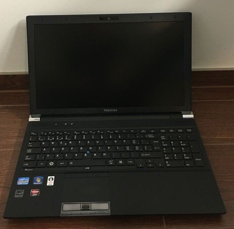Toshiba Tecra R950-102, Win10Pro 256 SSD | Kaufen auf Ricardo