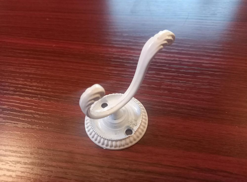 20x weißer Retro-Wandhaken / crochet mural rétro blanc (Neu und originalverpackt) in Bremblens ...