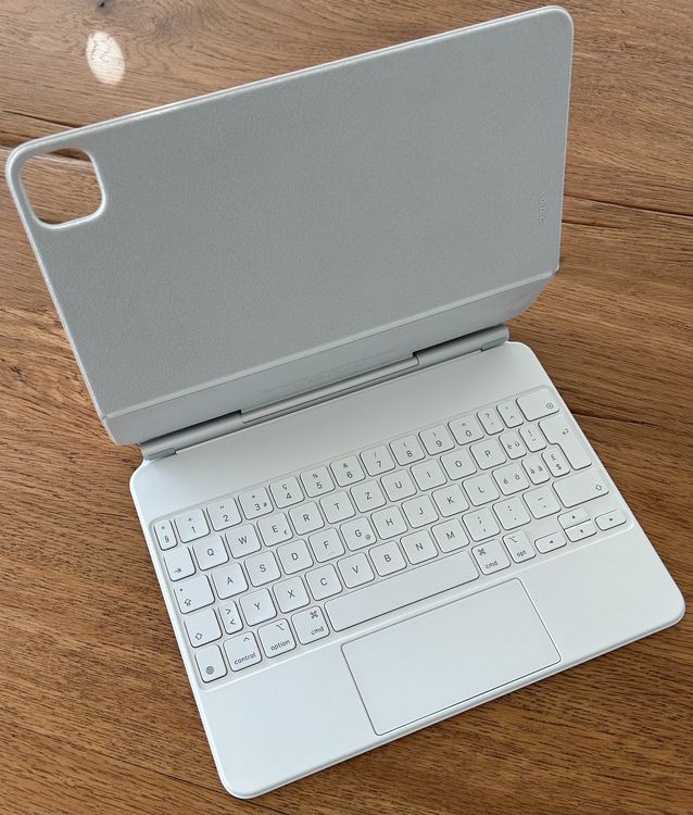 iPad Magic Keyboard (Neu (gemäss Beschreibung)) in Kloten für CHF 195 ...