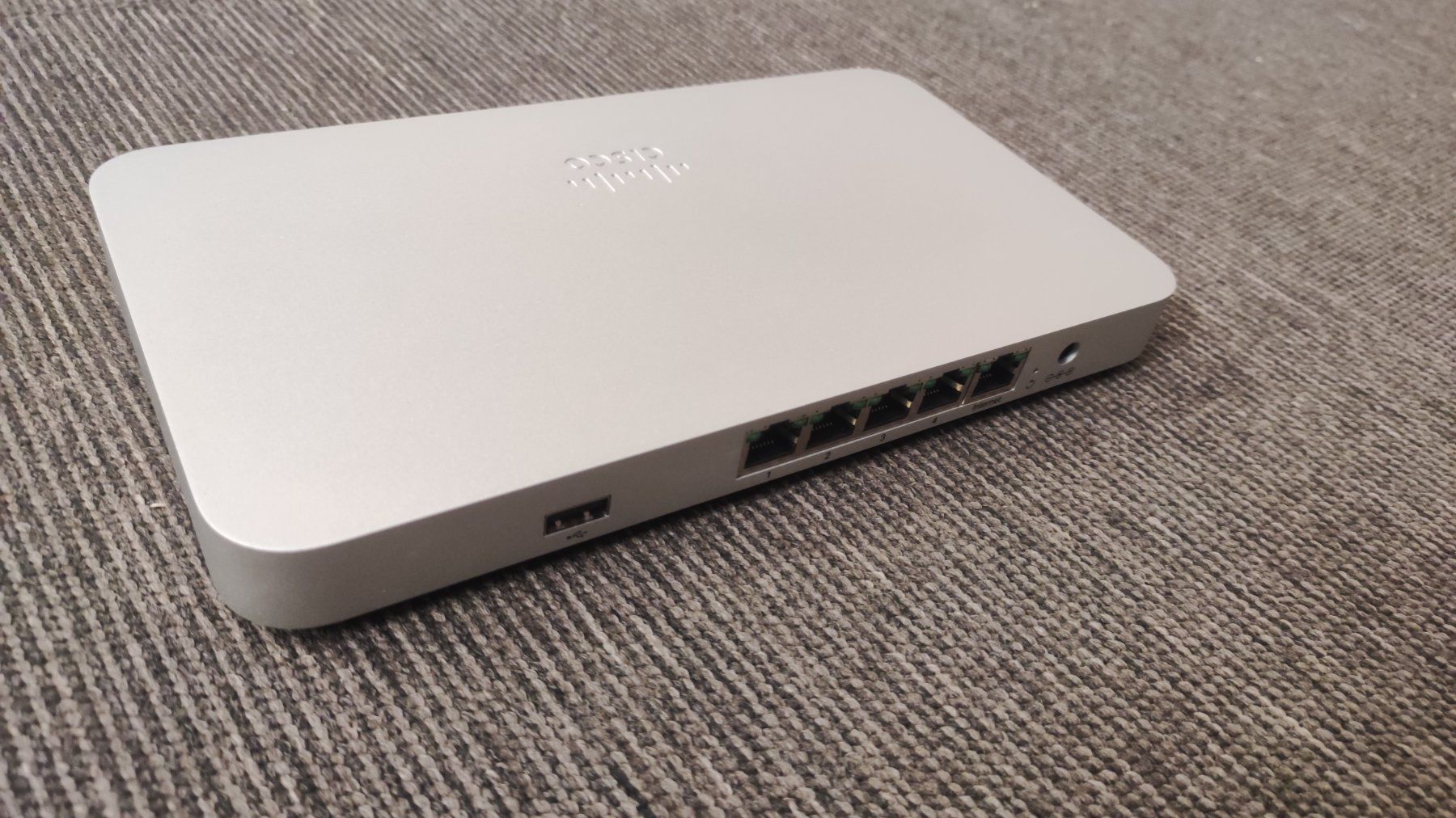 Cisco Meraki MX64 – Security Appliance / Firewall für kleine (Gebraucht) in Lenk im Simmental ...