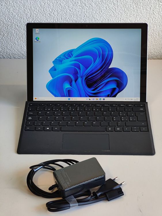 Microsoft Surface 7 Pro + 256GB Cellular | Kaufen auf Ricardo