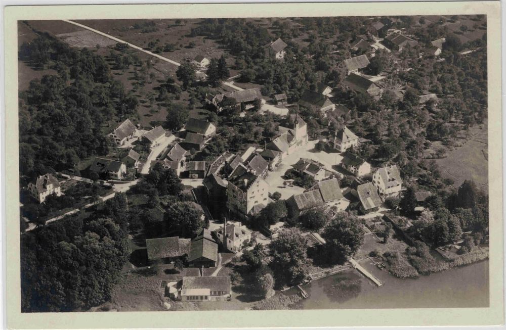 ZH 32 Flieger-Postkarte Greifensee (Defekt) in Fribourg für CHF 12 ...