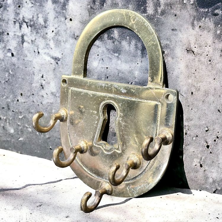 Porte-clés vintage laiton en forme de cadenas Disney World (Gebraucht ...
