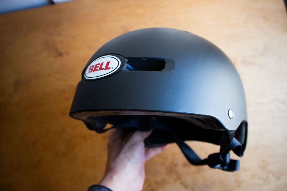 Bell Velohelm 54-59cm M (Gebraucht) in BASEL für CHF 9 – mit Lieferung ...
