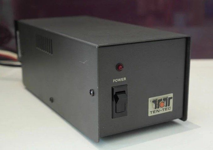 Ten Tec Power Supply Model 225 (Gebraucht) in Zürich für CHF 31 – nur ...