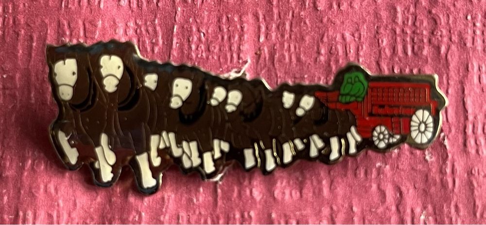 Pferde 8 Spänner Kutsche Pin Rarität (Gebraucht) in Itingen für CHF 29 – mit Lieferung auf ...