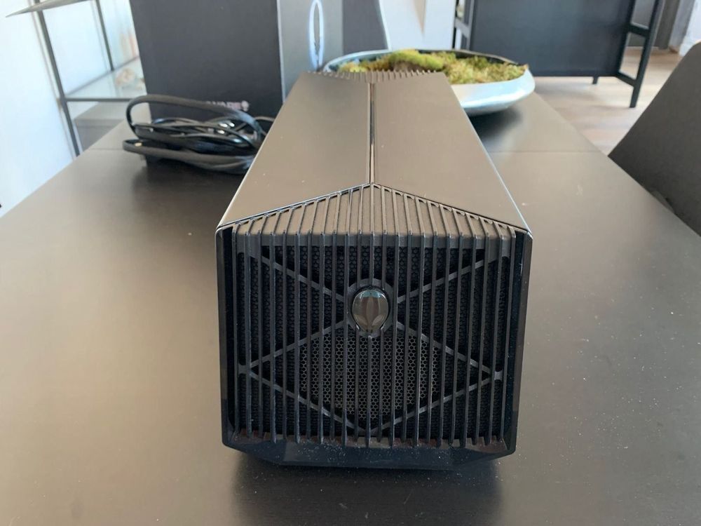 Alienware Graphics Amplifier (eGPU) (Gebraucht) in Perly für CHF 129 ...