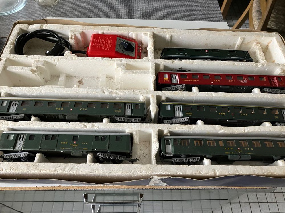 LIMA SBB-Zug und 1 Trafo wie Bilder (Gebraucht) in Aadorf für CHF 59 – mit Lieferung auf Ricardo ...