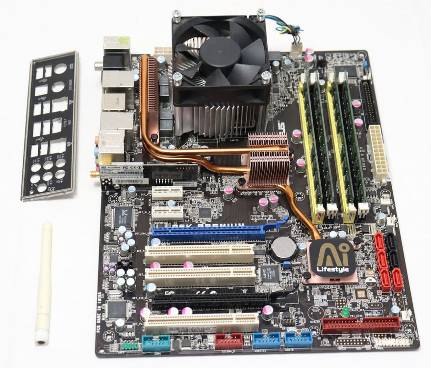 Asus P5K Premium mit Intel Core2Quad Q9550 & 8GB Ram | Kaufen auf Ricardo