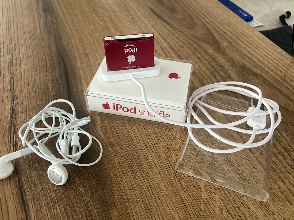 Apple iPod Shuffle - 2. Generation, rot - Sammlerstück! (Gebraucht) in ...