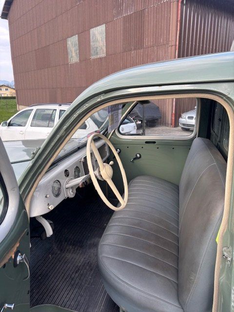 Camionnette Renault Colorale 1953 - une légende sur roues! (D'occasion ...