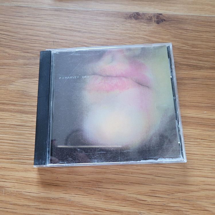 CD PJ Harvey Dry (Gebraucht) in Biel/Bienne für CHF 1 – mit Lieferung ...