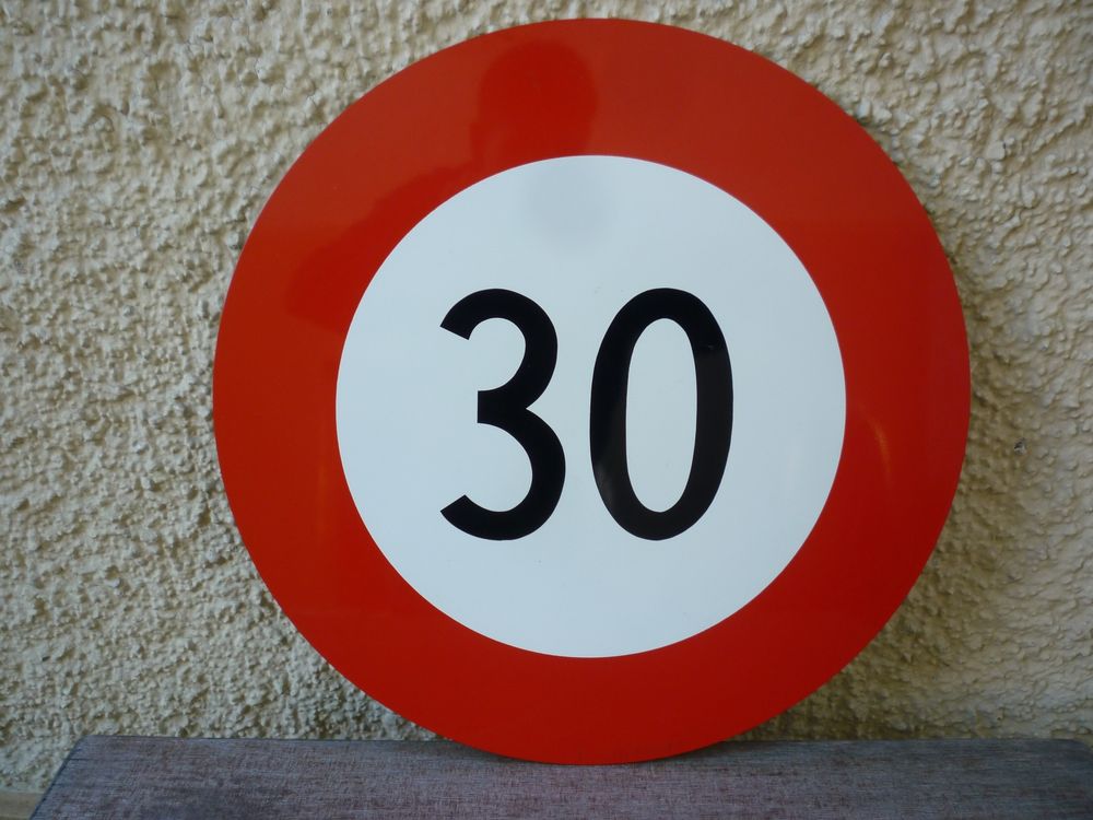 Tempo 30 Schild Metallschild 30. Geburtstag Ø 40cm Alu | Kaufen auf Ricardo