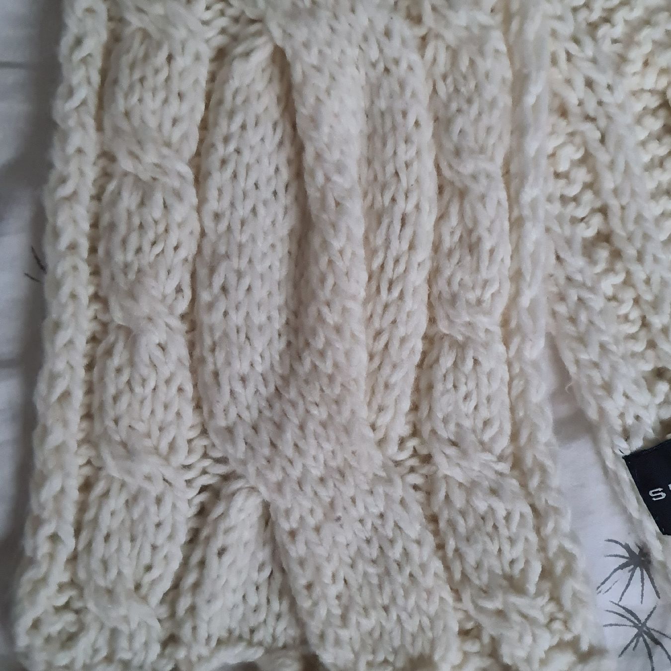 Écharpe Seeberger en tricot torsadé, couleur crème (Neuf (Voir ...