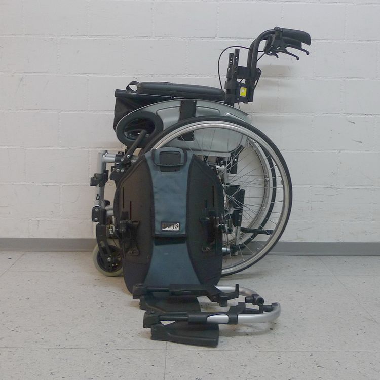 Rollstuhl Sunrise Medical Jay3, SB 40 cm, TB, nur CHF 249 (Gebraucht) in Lengnau für CHF 249 ...