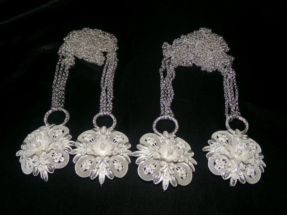 Silberner Trachtenschmuck Berner Sonntagstracht (Gebraucht) in Langenthal für CHF 950 – mit ...