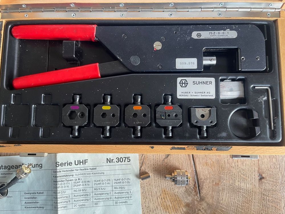 Funkgerät Amateurfunk Zubehör , Huber + Suhner Crimpzange (Gebraucht ...