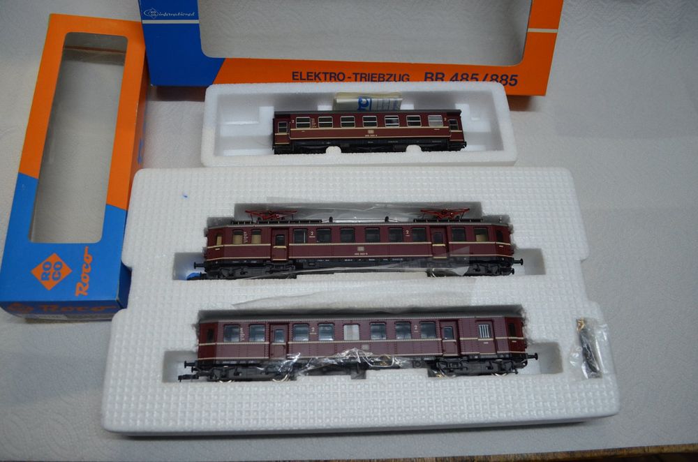 Roco Elektrotriebwagen DB ET 485/885 DB Ep.IV, 3-teilig (Neu (gemäss Beschreibung)) in ...