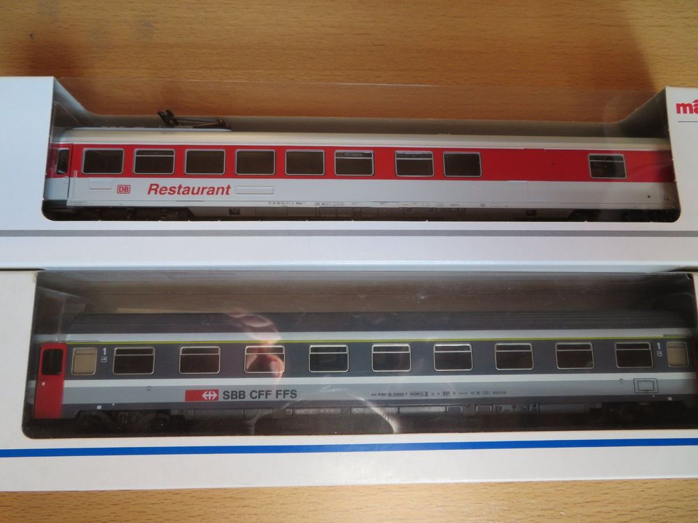 42971 4266 Märklin HO DB/SBB Personenw. (Neu und originalverpackt) in ...