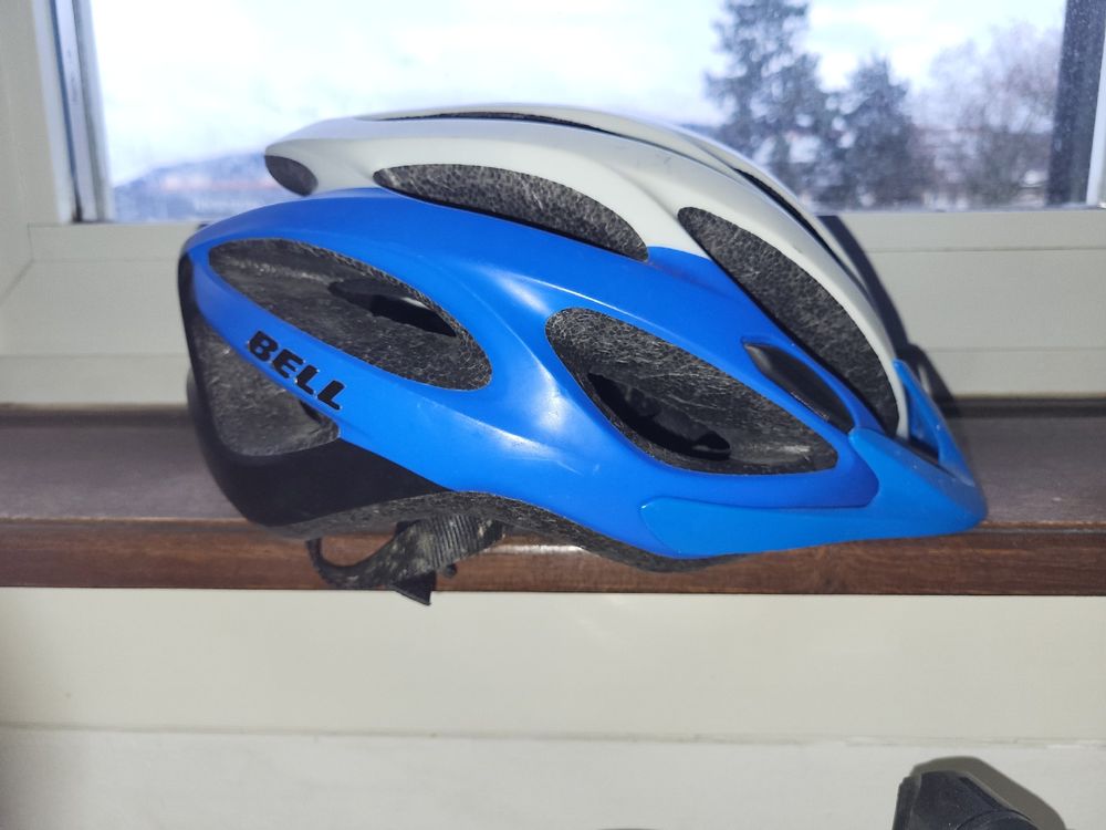 Bell Fahrradhelm Paradox Gr. 54-61cm blau weiss (Gebraucht) in Zürich ...
