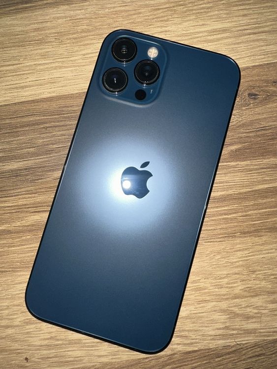 IPhone 12 pro max Blau (Gebraucht) in Uetendorf für CHF 275 – mit ...