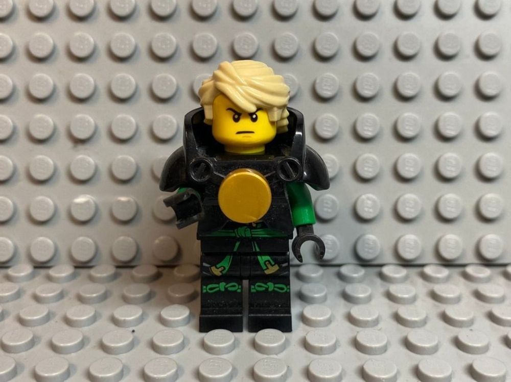 Lego Ninjago NJO193: Lloyd - Skybound, Armor (Gebraucht) in Schlatt TG ...