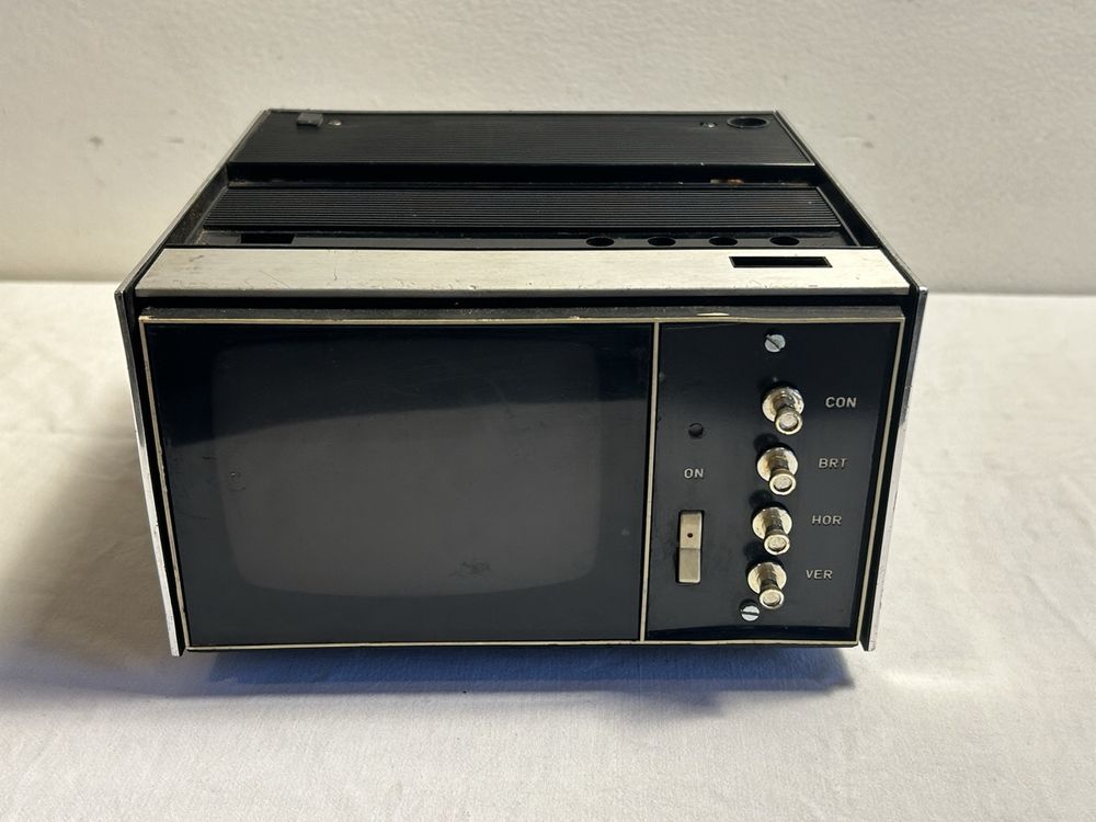 Mini Téléviseur vintage Sony TV-500UET (D'occasion) à Geneve pour CHF ...