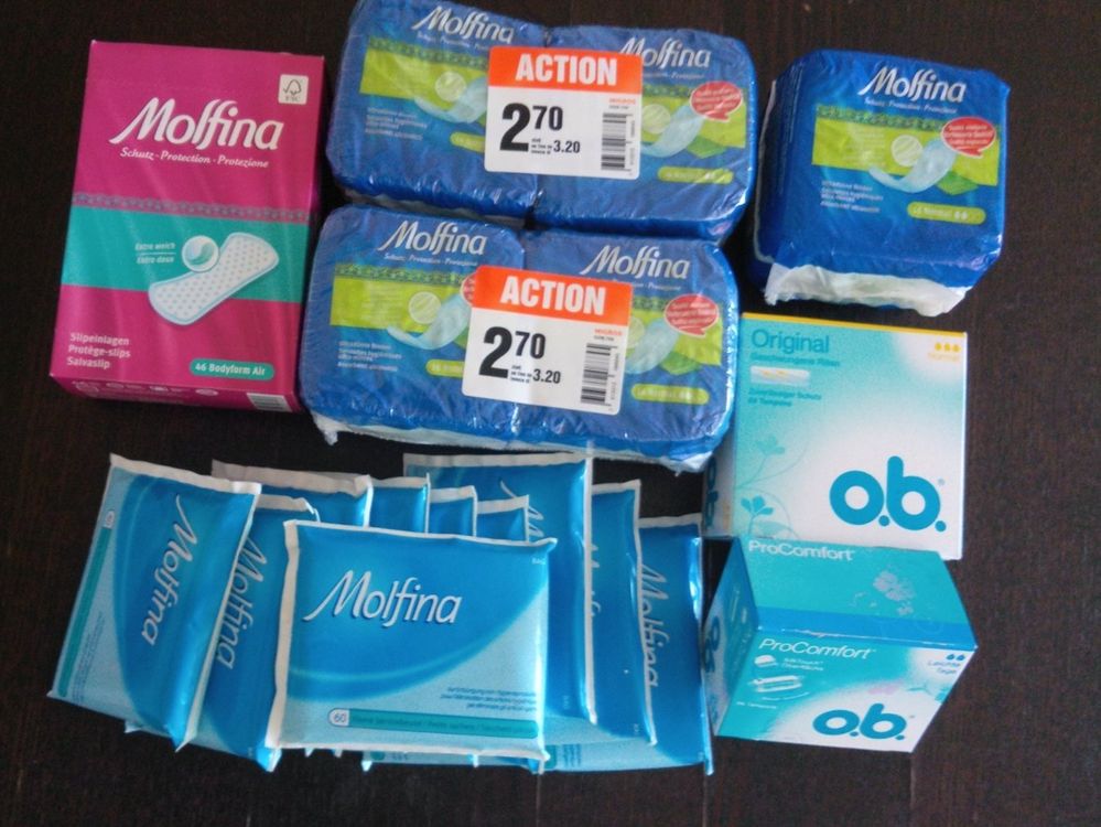 Tampons, Binden und Servicebeutel (Neu und originalverpackt) in ...