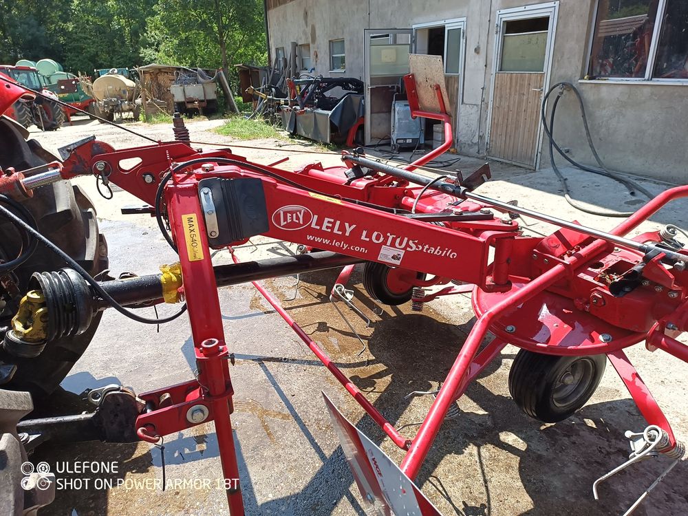 Kreiselheuer Lely Lotus 520 (Gebraucht) in Solothurn für CHF 2990 – nur Abholung auf Ricardo kaufen