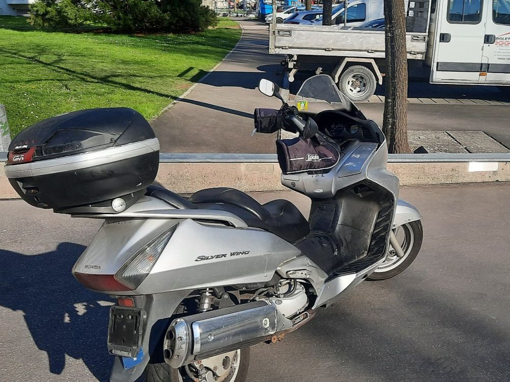 Honda FJS600 SilverWing | Kaufen auf Ricardo