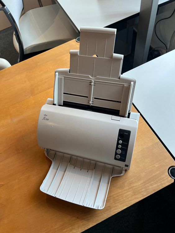 Fujitsu fi-7030 Scanner (Gebraucht) in Lichtensteig für CHF 210 – mit ...