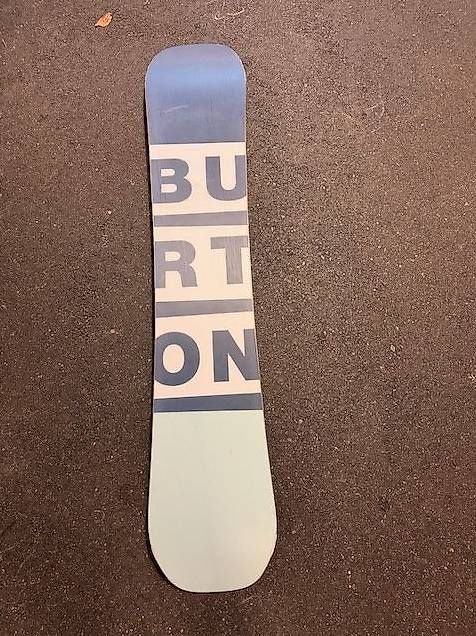 Burton Custom Flying V 156 cm 2019-2020 - CHF 280 (D'occasion) à Pully ...