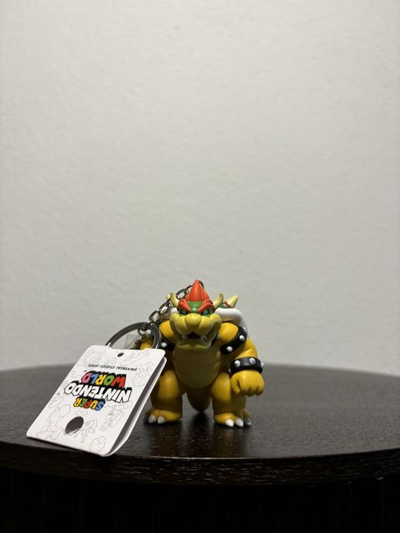 Bowser Keychain Super Nintendo World USJ (Neu (gemäss Beschreibung)) in ...