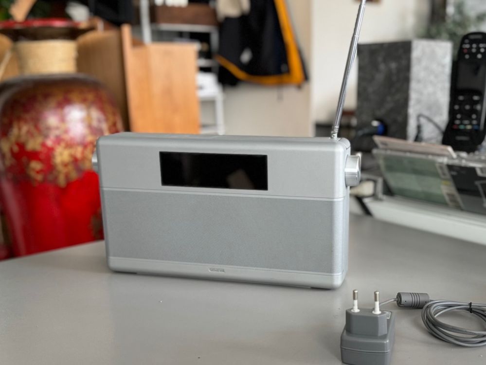 Geneva WorldRadio DAB+ Homage klassischen Weltempfänger (Gebraucht) in ...