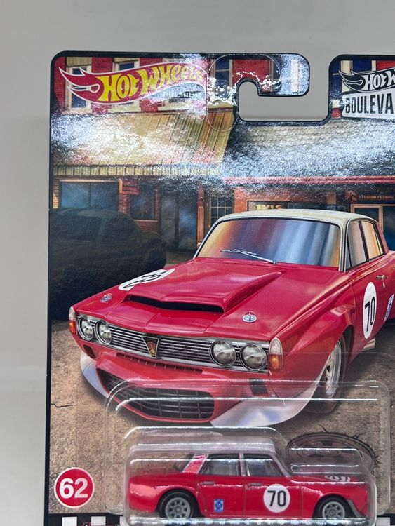 Hot Wheels '70 Rover P6 Group 2 - Premium | Kaufen auf Ricardo