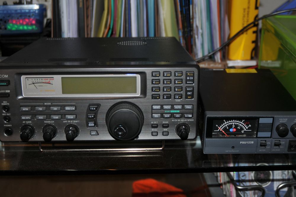 Receiver Icom -R8500 mit Zubehör (Gebraucht) in Spiez für CHF 600 – nur ...