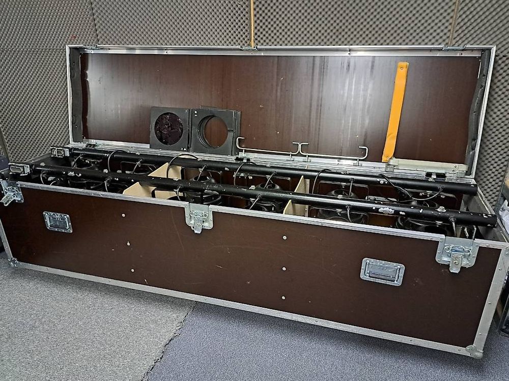 Thomas PAR64 Scheinwerfer / 2 x 6er Bar CP62 / Harting/12kW (Gebraucht ...