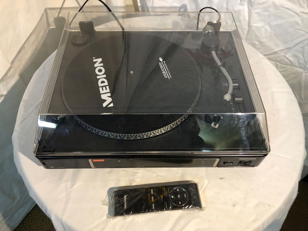 Medion Plattenspieler USB (Neu (gemäss Beschreibung)) in Grenchen für ...