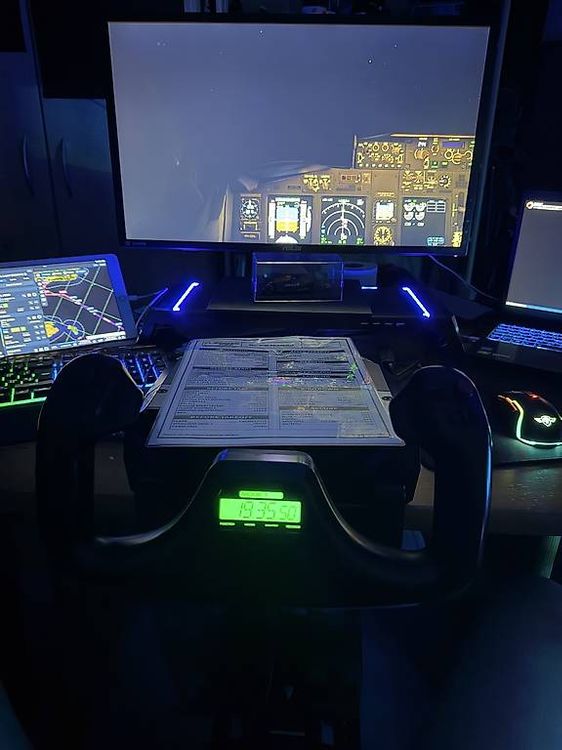 Yoke flight sim (D'occasion) à Colombier NE pour CHF 80 – retrait ...