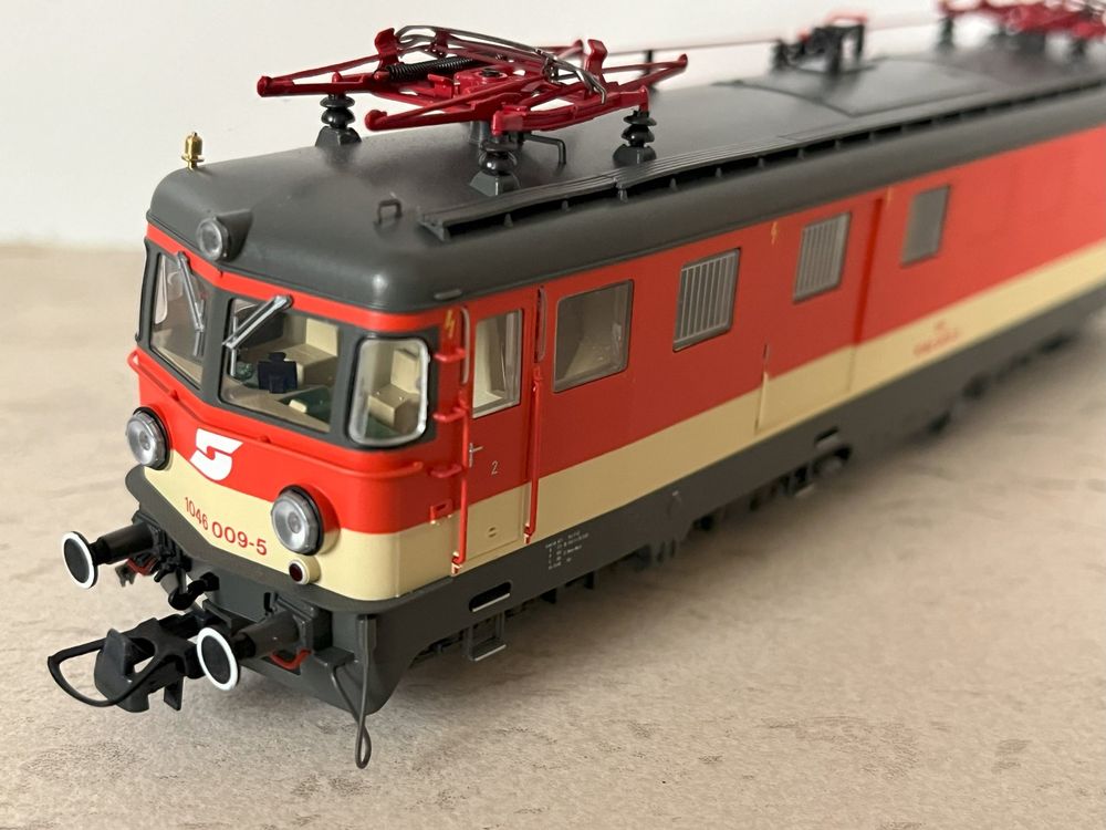 Roco HO Lok ÖBB BR 1046 Valousek Gleichstrom OVP Art. 70291 (Neu ...