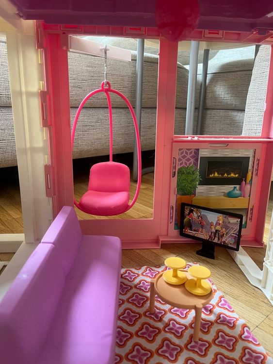Barbie DLY32 - Stadthaus mit 3 Etagen, zusammenklappbar (Gebraucht) in ...