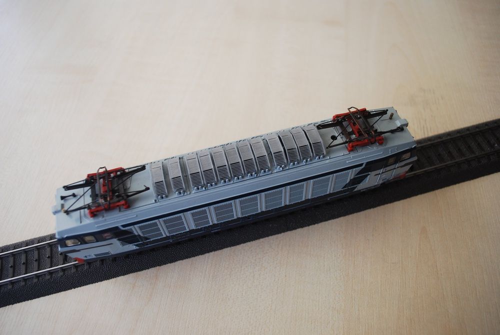 Lima FS E633 Italienische E- Lok Wechselstrom analog (Gebraucht) in Emmetten für CHF 72 – mit ...