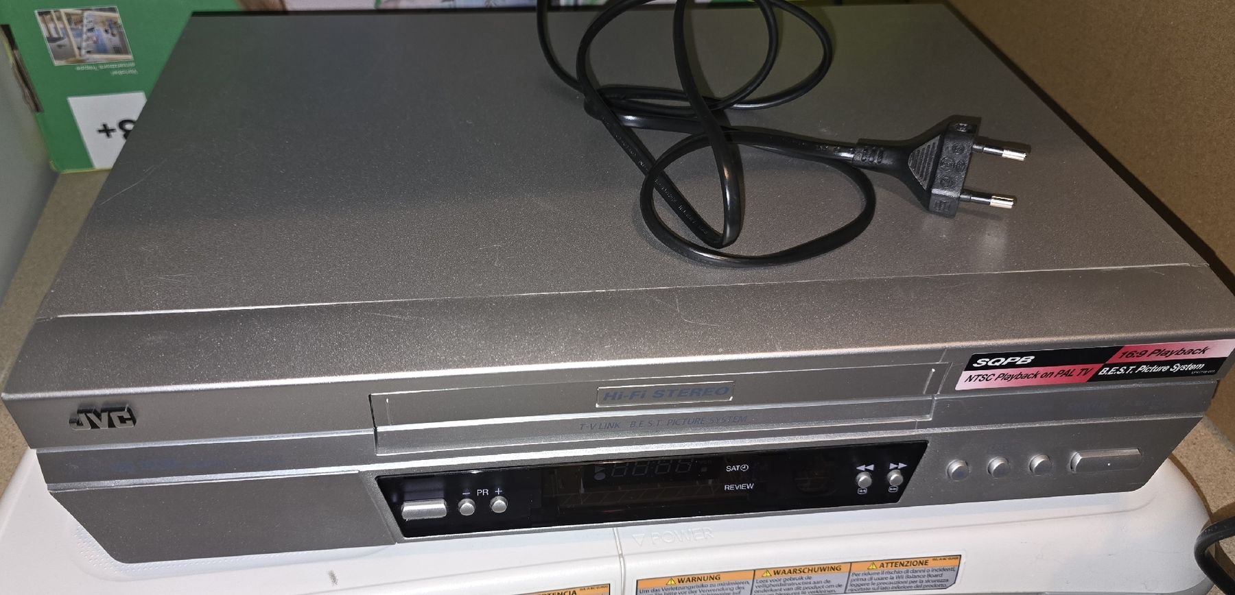 Magnétoscope JVC HR-V610 SQPB NTSC PAL (Défectueux) à Yverdon-les-Bains ...