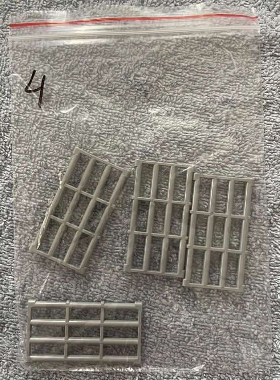 Lego 4 x Bar 1 x 4 x 6 Grille with End Protrus - Part. 92589 (Gebraucht ...