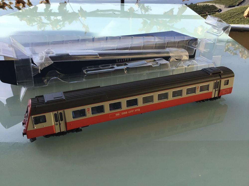 SBB, Swiss Express Steuerwagen 2ème Classe, Liliput L388884 (Gebraucht) in Chexbres für CHF 120 ...