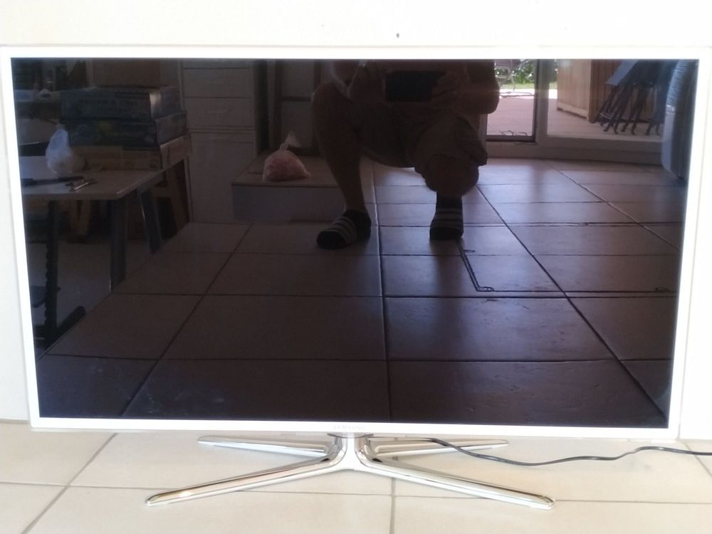 Samsung UE40D6510 40 Zoll weiss LCD (Gebraucht) in Ittigen für CHF 191 – mit Lieferung auf ...
